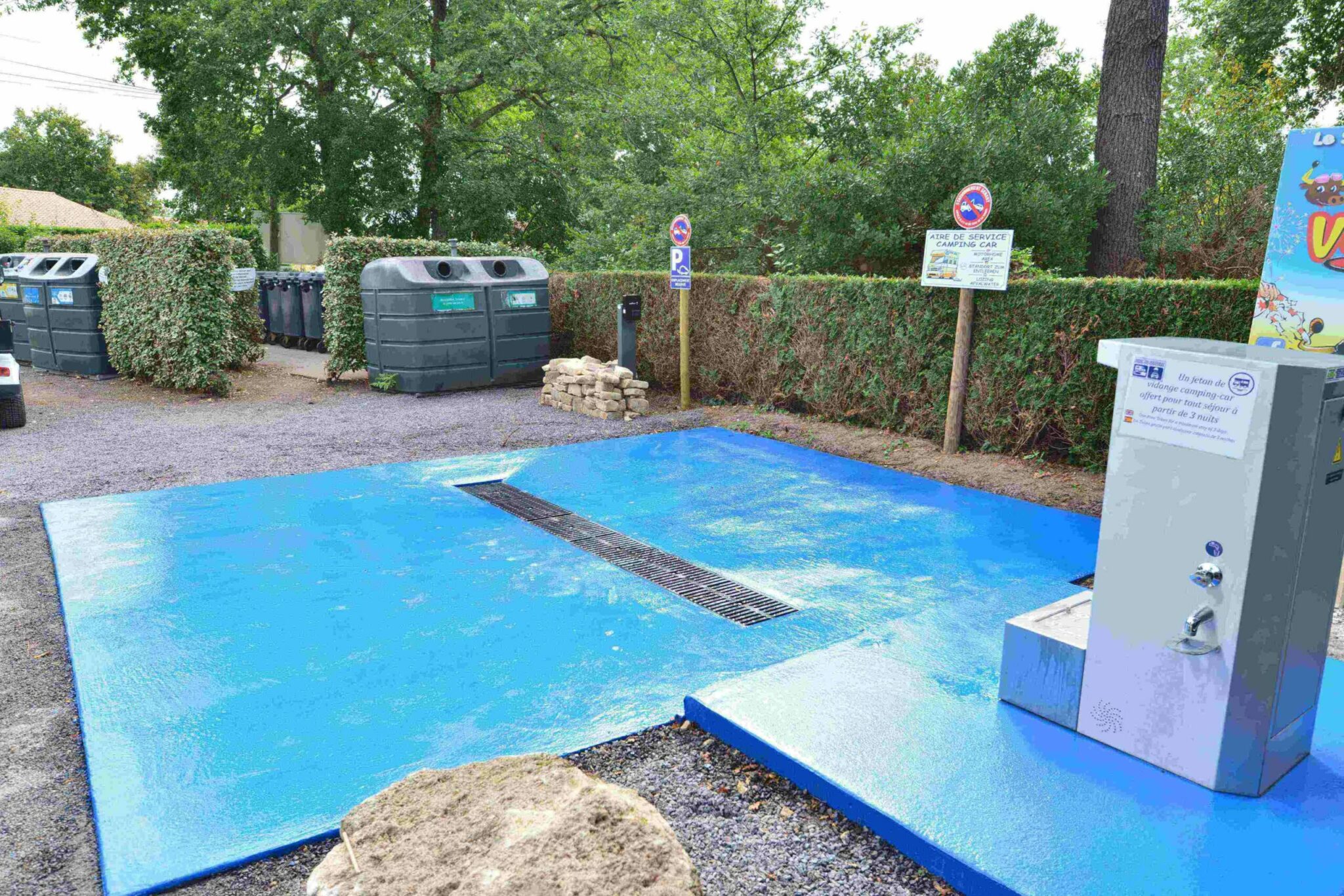 Nouvelle aire de camping-car à Sanguinet (40) : services complets au ...