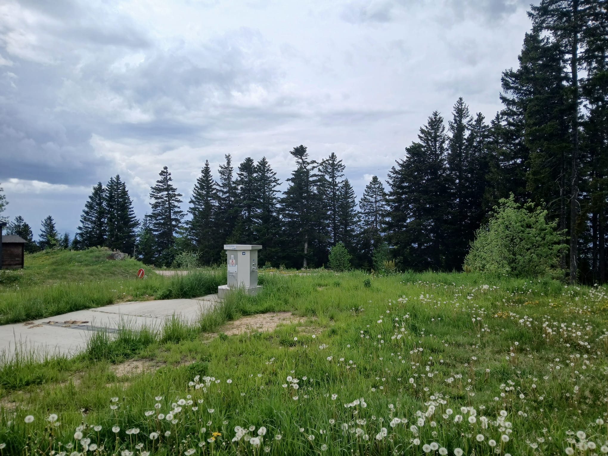 Zoom sur les aires de camping-car de Chamrousse (38) - Camping-car.com