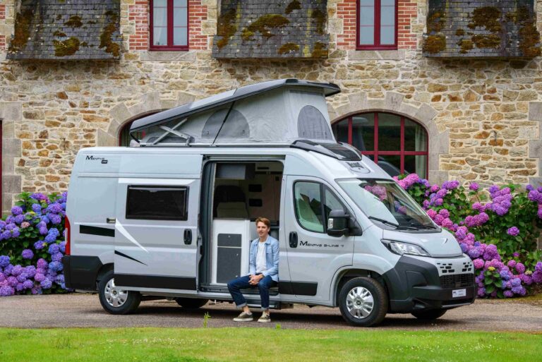 McLOUIS 300 Glamys 322 Fiat Ducato 2.2 140 ch (2025) - Fiche technique ...